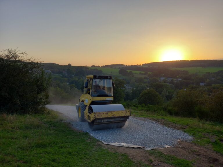 Travaux De Terrassement à Érezée – Callens Dexter